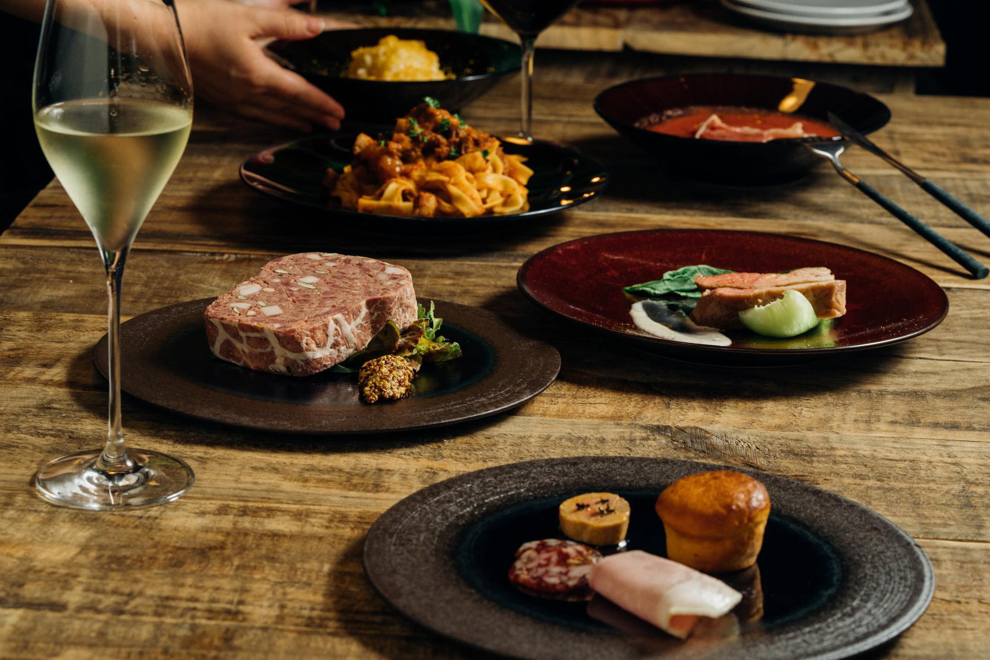 通期で1位の快挙！『BISTROg3』山口シェフの『re:Dine GINZA』卒業インタビュー – favy公式ブログ favicon(ファビコン)