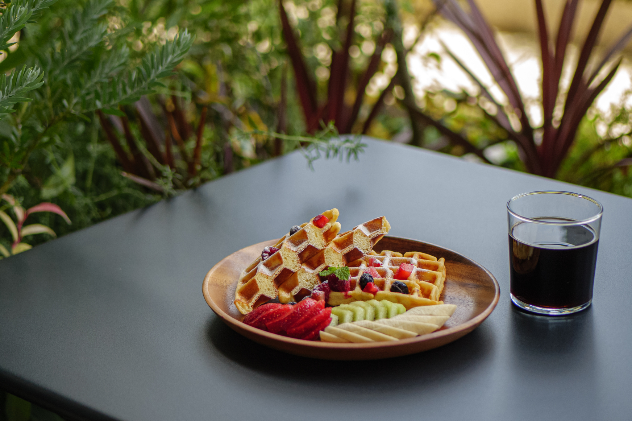 favyモバイルオーダー、『BLUE FRONT SHIBAURA』の2つのダイニングホールで提供中。フロア運営業務も一部実施 – favy公式ブログ favicon(ファビコン)